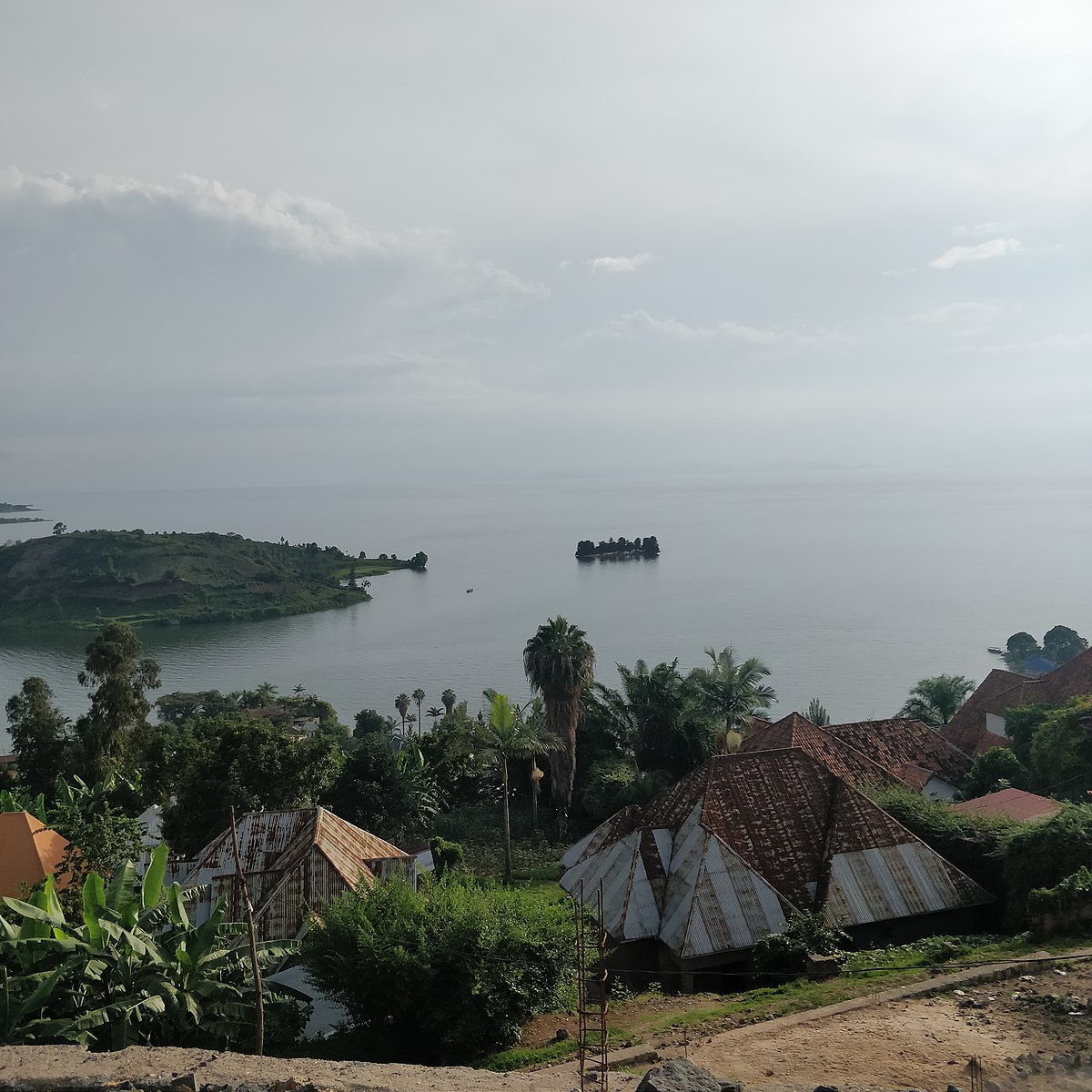 View of Lake Kivu from Rubona peninsula, Gisenyi, Rwanda (164848 ...